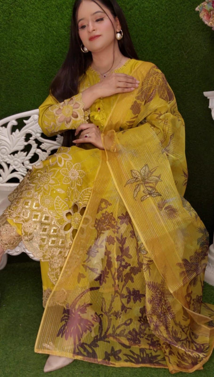 Amazing|TanhasCollection